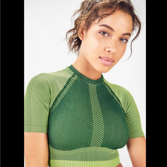 Fabletics | Tops | New Fabletics Jesse Seamless Crop Top | Poshmark